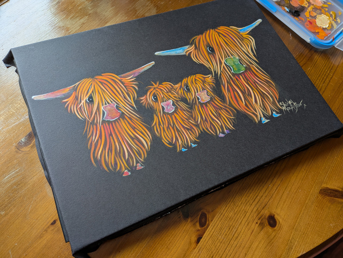 ORiGiNaL Acrylic HiGHLaND CoW PaiNTiNG ‘ THe BaNaNaS ‘ BY SHiRLeY MacARTHuR
